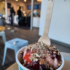 CAROL WIDMAN’S CANDY - 18 Reviews - 4325 13th Ave SW, Fargo, North ...