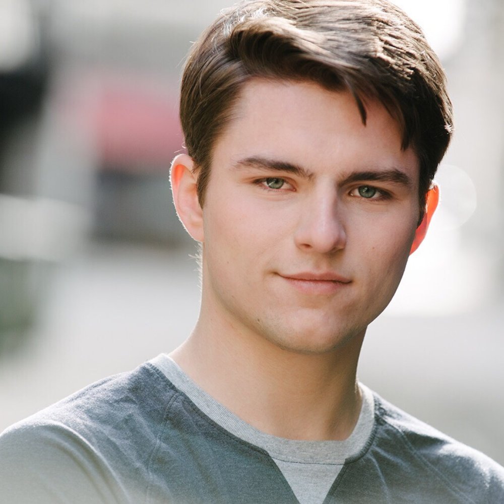 Kristopher Mark's Instagram, Twitter & Facebook on IDCrawl