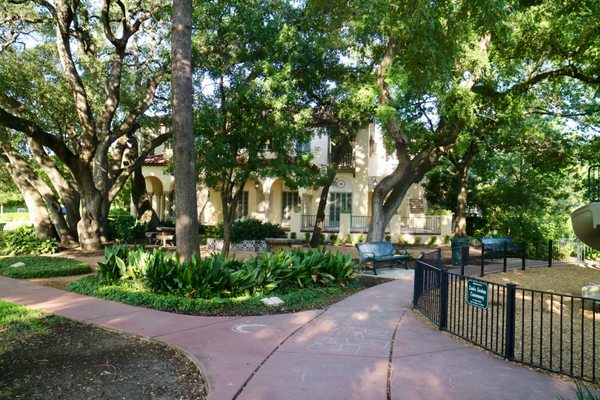 LANDA BRANCH LIBRARY PLAYGROUND - 25 Photos - 233 Bushnell Ave, San ...