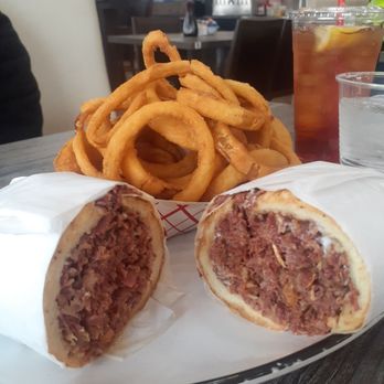 ROUNDABOUT GRILL - Updated July 2024 - 119 Photos & 140 Reviews - 12670 ...