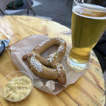 CAFFE STRADA - Updated December 2025 - 406 Photos & 997 Reviews - 2300 ...