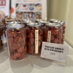 KREAM DESSERT - Updated May 2025 - 102 Photos & 46 Reviews - 526 Yonge ...