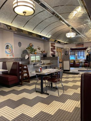 COLONIAL DINER - 479 Photos & 363 Reviews - 27 Orient Way, Lyndhurst ...