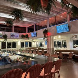 THE BEVERLY BEACH GARDEN - Updated June 2025 - 244 Photos & 164 Reviews ...