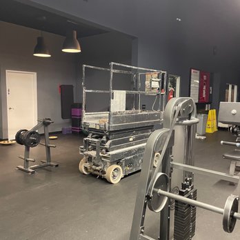 MAD DOG FITNESS - Updated October 2025 - 69 Photos & 48 Reviews - 2250 ...