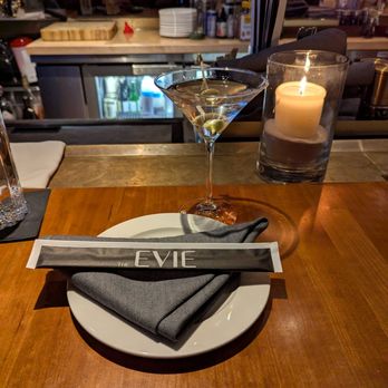 THE EVIE - Updated January 2025 - 537 Photos & 225 Reviews - 537 N ...