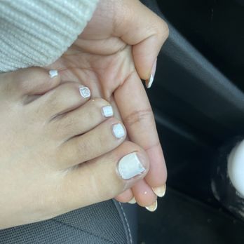 DEWEY NAILS SPA - Updated September 2025 - 11 Photos & 19 Reviews ...