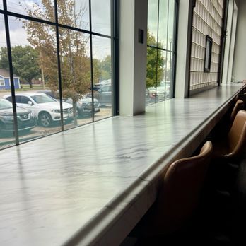 WHITE BOX ROASTERY - Updated November 2024 - 79 Photos & 67 Reviews ...