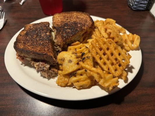 FRAILEY’S SOUTHTOWN - Updated October 2025 - 35 Photos & 126 Reviews ...