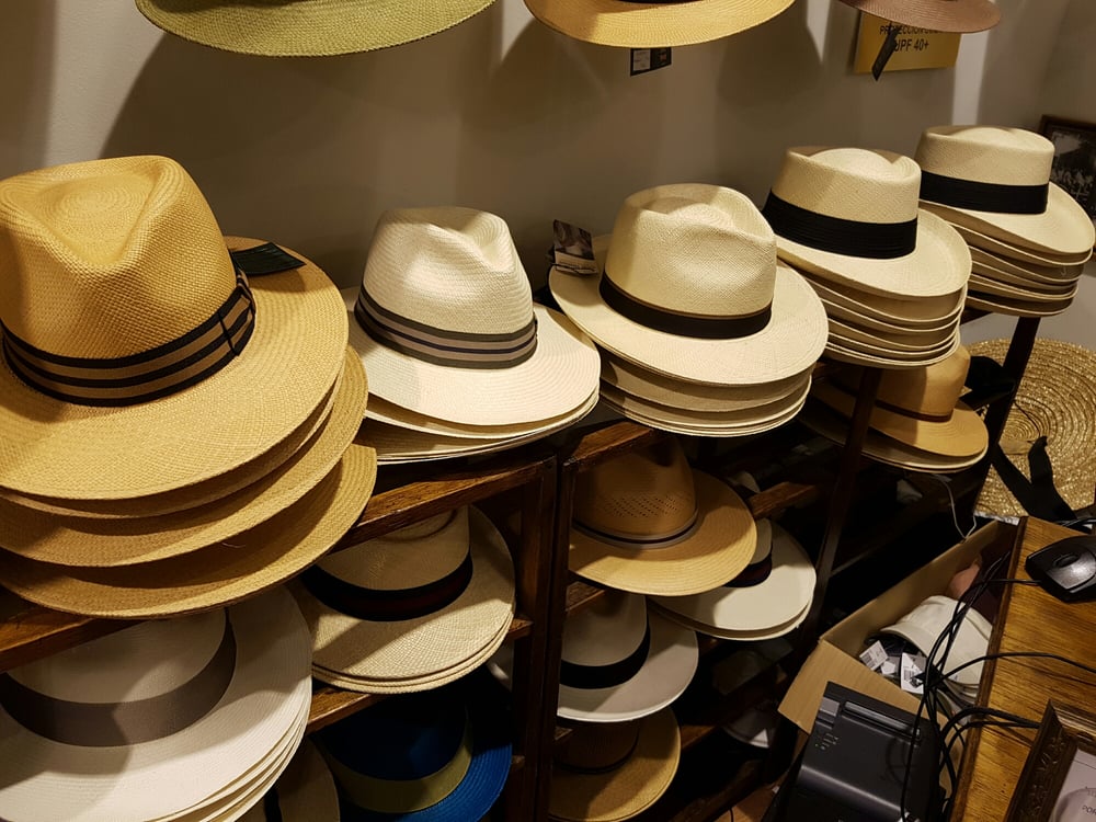 FERNÁNDEZ Y ROCHE - Updated August 2025 - 38 Photos - Calle Rosario ...