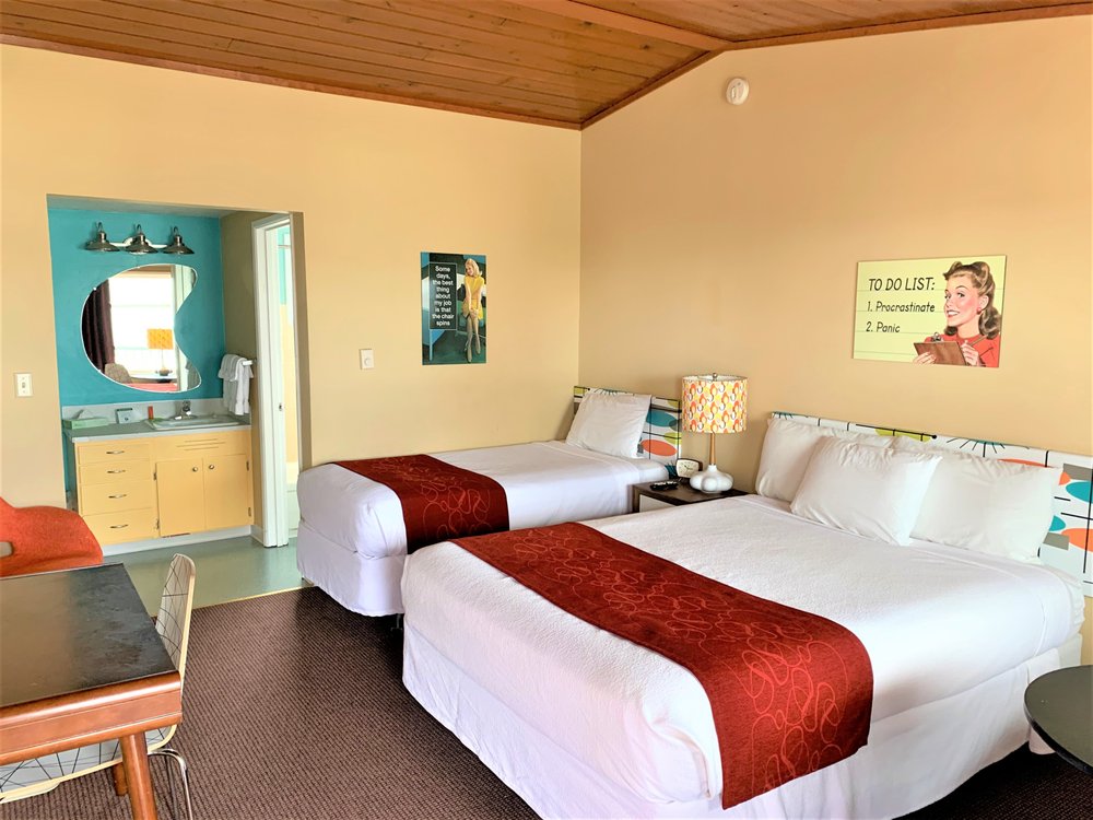 ATOMIC MOTEL - Updated July 2024 - 164 Photos & 116 Reviews - 131 W ...