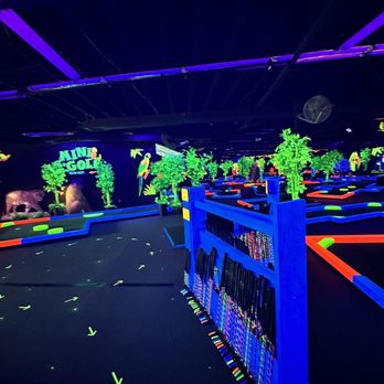 GLOW PUTT MINI GOLF - Updated May 2024 - 279 Photos & 337 Reviews ...