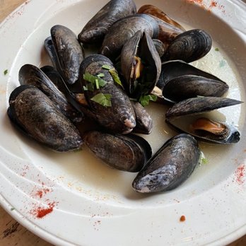 QUAHOG’S SEAFOOD SHACK - Updated July 2024 - 189 Photos & 458 Reviews ...