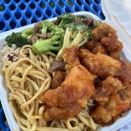 RICKSHAW CORNER RESTAURANT - 327 Photos & 380 Reviews - 901 Edgewater ...