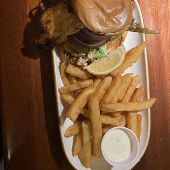 THREE BIRDS TAVERN - Updated February 2025 - 444 Photos & 559 Reviews ...