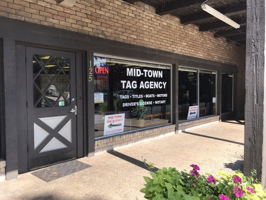 MID TOWN TAG AGENCY - Updated October 2025 - 30 Reviews - 5800 S Lewis ...