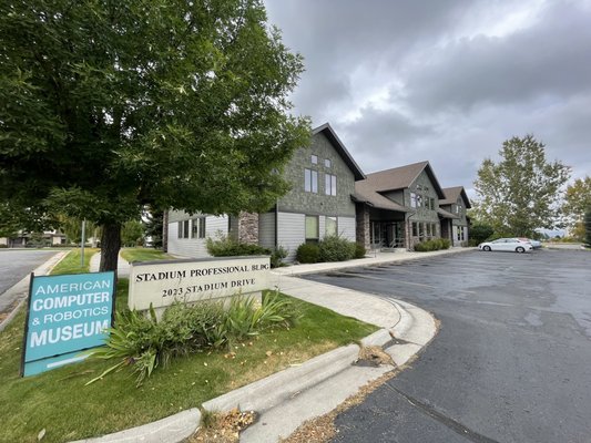 AMERICAN COMPUTER & ROBOTICS MUSEUM - Updated August 2025 - 114 Photos ...