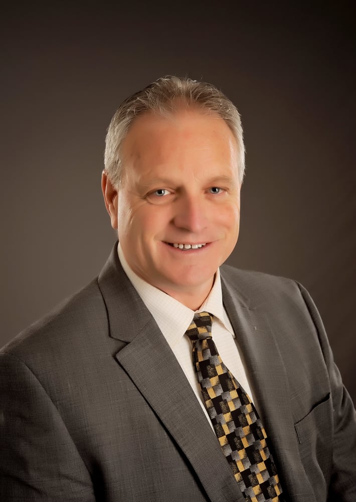 FARMERS INSURANCE - IAN MACOMBER - Updated August 2025 - 4445 W 77th St ...