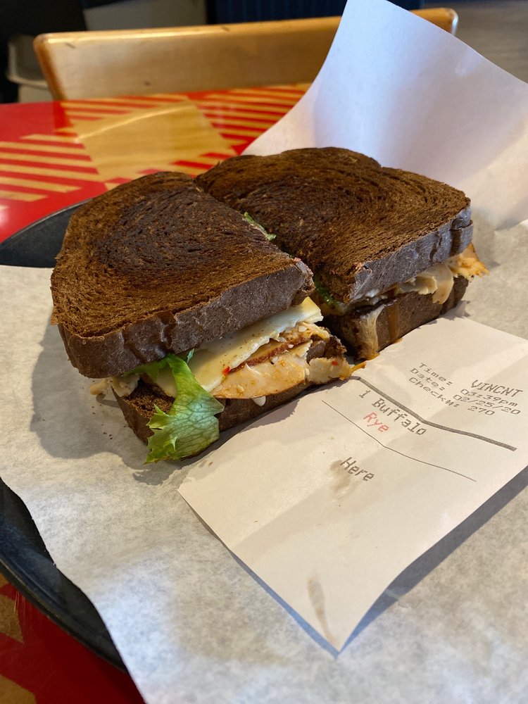 DILLY’S DELI - 112 Photos & 199 Reviews - 3330 S Price Rd, Tempe ...