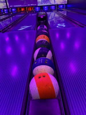 PINZ BOWL - Updated November 2025 - 14 Photos - 42 Reviews - 2454 ...