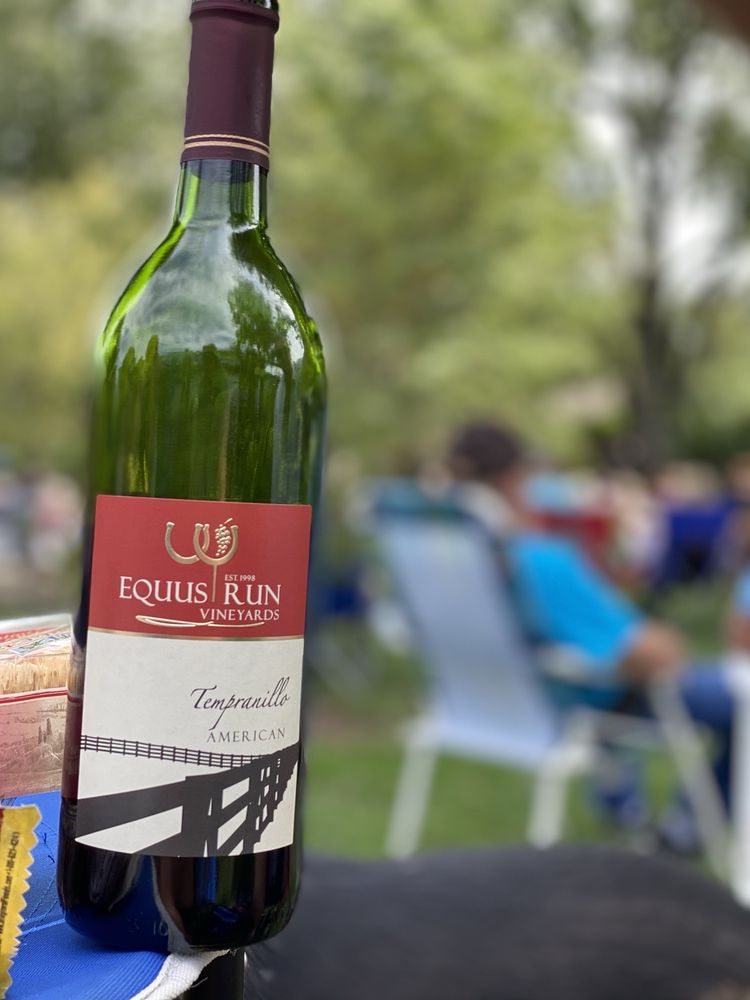 EQUUS RUN VINEYARDS - Updated October 2024 - 134 Photos & 66 Reviews ...