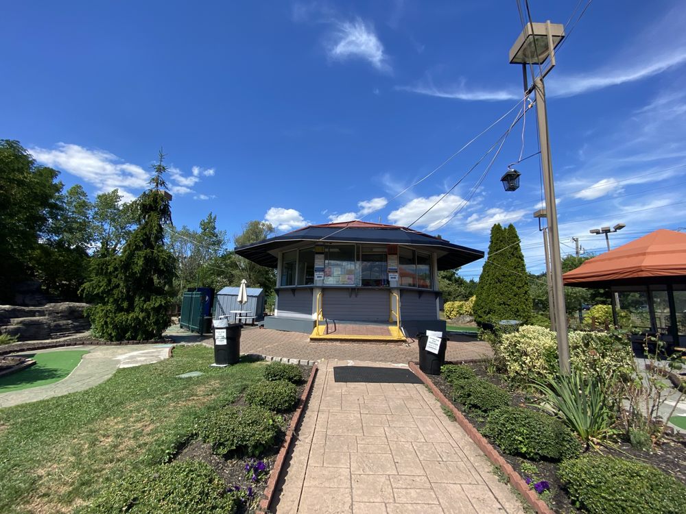 SPRING ROCK GOLF CENTER - Updated December 2025 - 223 Photos & 105 ...