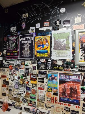 HARD LUCK BAR - 100 Photos & 16 Reviews - 772a Dundas Street W, Toronto ...