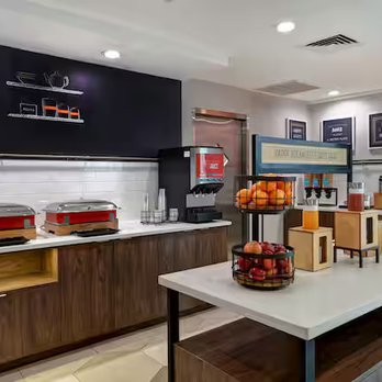 HAMPTON INN NY-JFK - Updated April 2025 - 148 Photos & 133 Reviews ...