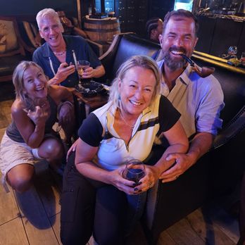 TAP N ASH SOCIAL CLUB - Updated December 2024 - 160 Photos & 99 Reviews ...