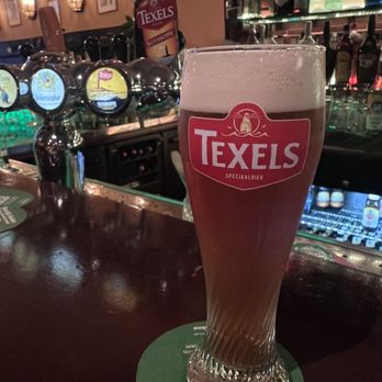 CUDDLE PUB - Updated April 2025 - 70 Photos & 46 Reviews - Nieuwe ...