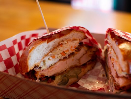 LUCKY BIRD - Updated August 2025 - 467 Photos & 417 Reviews - 317 S ...