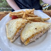 GAR WOODS GRILL & PIER - 1481 Photos & 1427 Reviews - 5000 N Lake Blvd ...