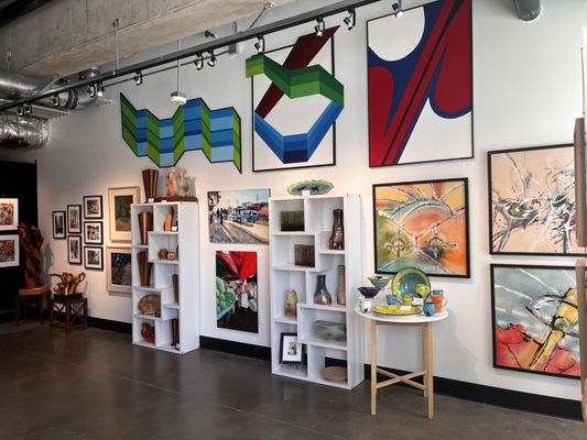 GREY RAVEN GALLERY - Updated September 2025 - 12695 SW Crescent St ...