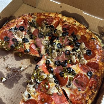 PIZZA PLUGG - Updated October 2024 - 43 Photos & 35 Reviews - 6280 ...