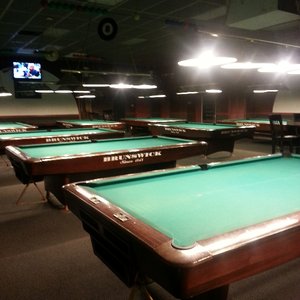 THE 8 BALL LOUNGE BILLIARDS - 44 Photos - 3400 Rt - 611, Pocono ...
