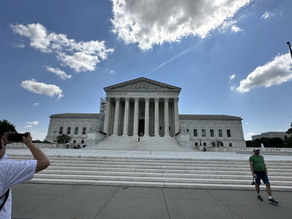 LAMB GETAWAY TRAVEL - Updated July 2025 - Contact Agent - 11 Photos ...