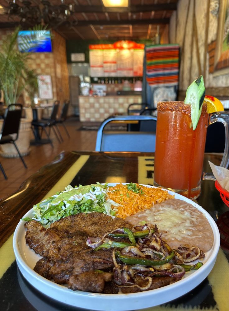 TAQUERIA MANTECA with 205 Reviews & 114 Photos - 275 W Louise Ave ...