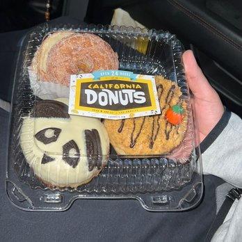 CALIFORNIA DONUTS - Updated March 2024 - 6253 Photos & 3078 Reviews ...