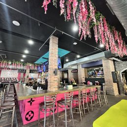 HOLY BRUNCH - Updated January 2026 - 55 Photos & 23 Reviews - 4128 ...