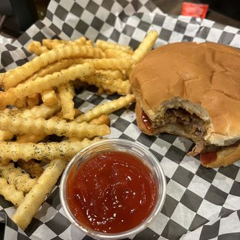 VICTORY BURGER - Updated December 2025 - 38 Photos & 56 Reviews - 835 N ...