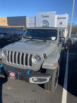 TASCA CHRYSLER DODGE JEEP RAM FIAT - Updated December 2025 - 18 Photos ...