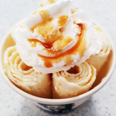 ROLLIE ROLLS ICE CREAM - 218 Photos & 96 Reviews - 1101 W Pecan St ...