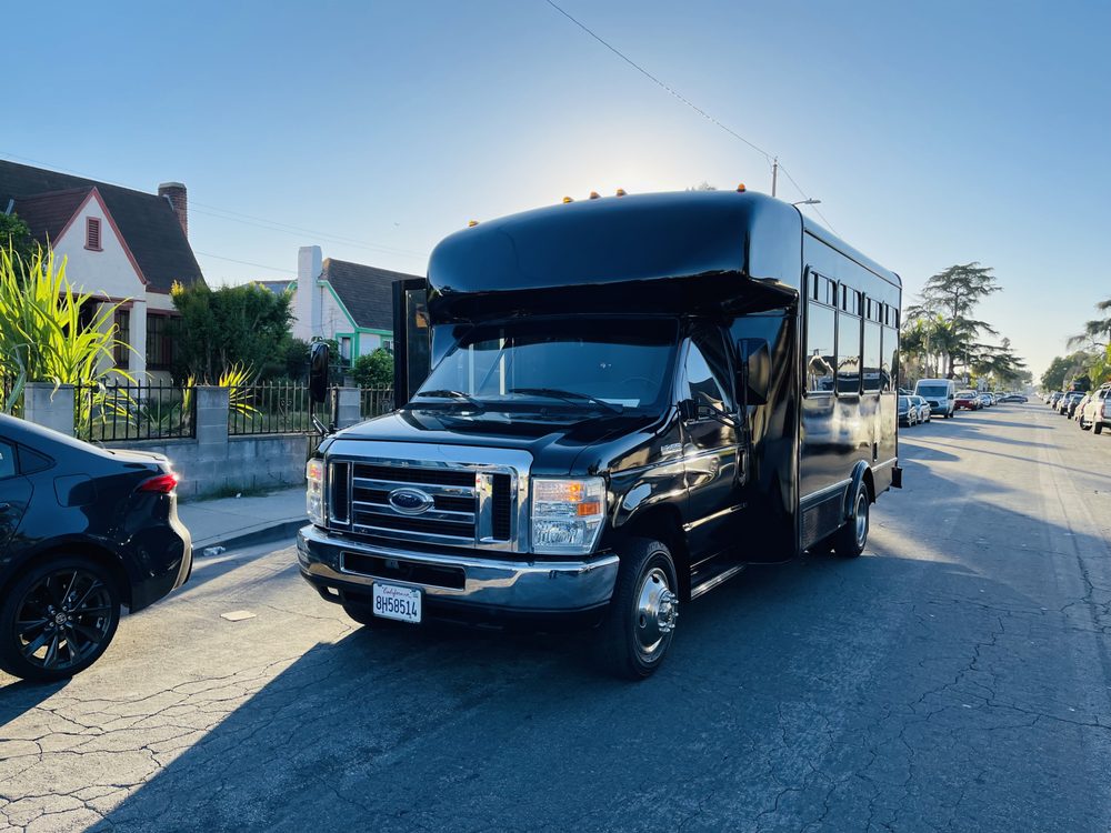 MEDUSA PARTY BUS - Request a Quote - Paramount, California - Party Bus ...