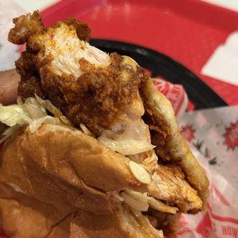 HOWLIN’ RAY’S - Updated August 2025 - 162 Photos & 65 Reviews - 3355 ...