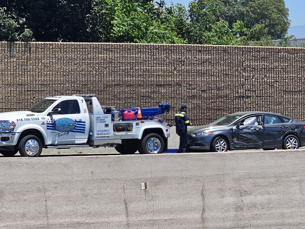 EZ TOWING - Updated August 2025 - 10 Photos & 41 Reviews - 14710 ...
