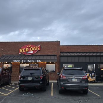 RED OAK PUB AND RESTAURANT - Updated January 2026 - 133 Photos & 208 ...