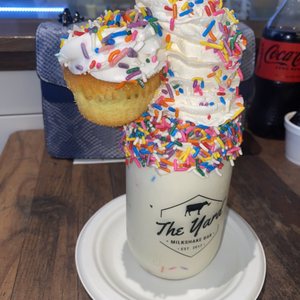 THE YARD MILKSHAKE BAR - 21 Photos & 22 Reviews - 1600 California St ...