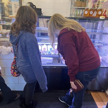 SUGAR & SLICE BAKERY ON MAIN - Updated December 2025 - 115 Photos & 65 ...