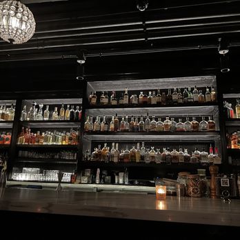 THE WHITE RABBIT - Updated March 2024 - 483 Photos & 357 Reviews - 207 ...