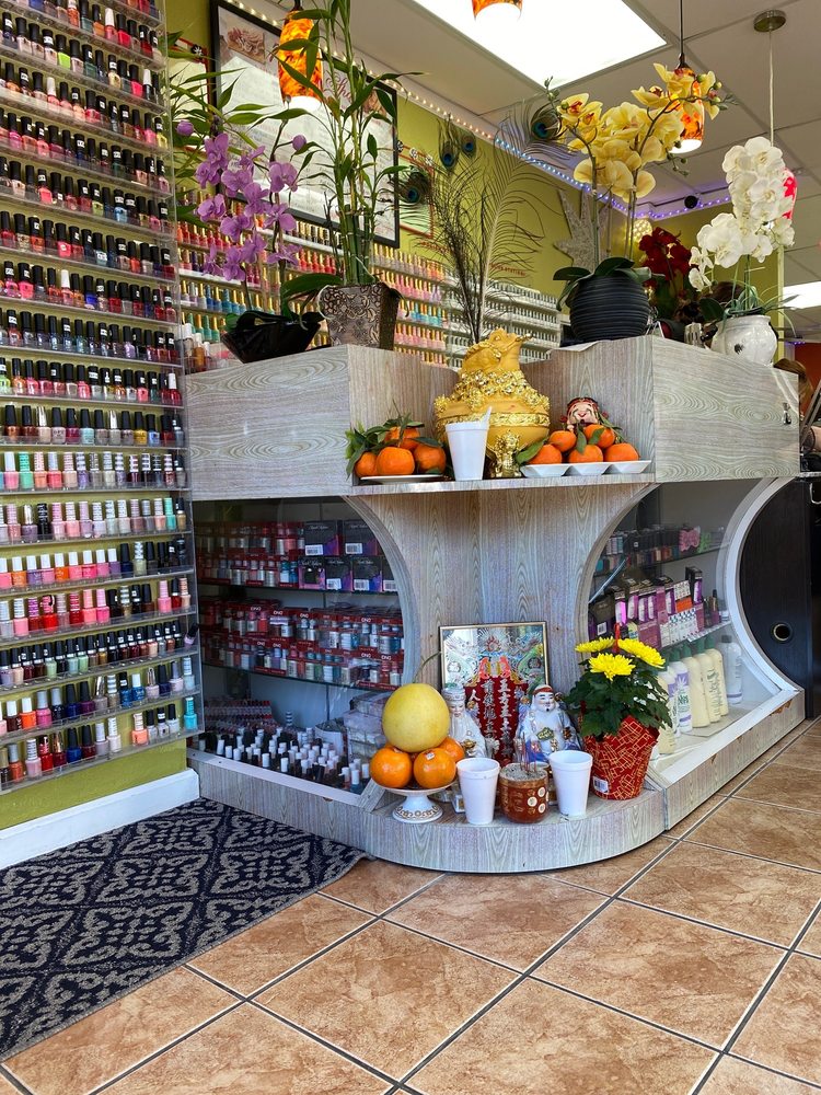 7 NAIL SPA - 368 Photos & 220 Reviews - 1206 Mendocino Ave, Santa Rosa ...